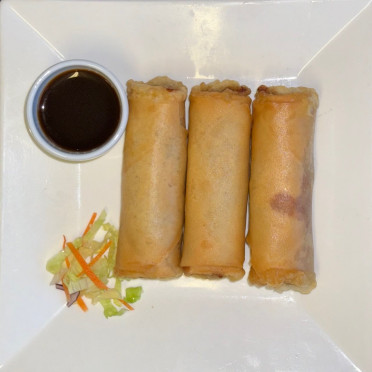 SHREDDED_CHICKEN_SPRING_ROLLS_image